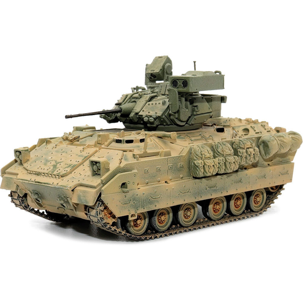 M2A3 Bradley 1/72 Plastic Model Dragon Models (63122) | Military Issue ...