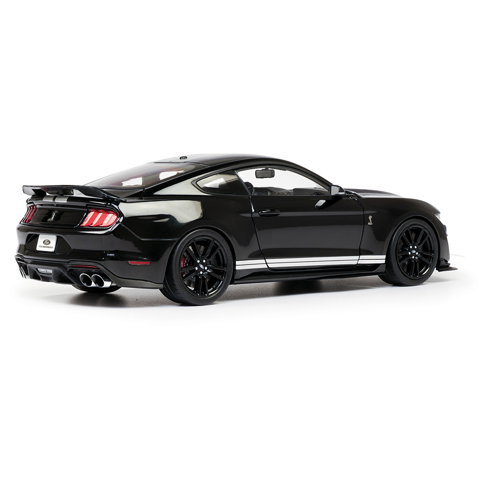 1:18 Scale 2022 Ford Mustang Shelby GT500 - Shadow Black | Military ...