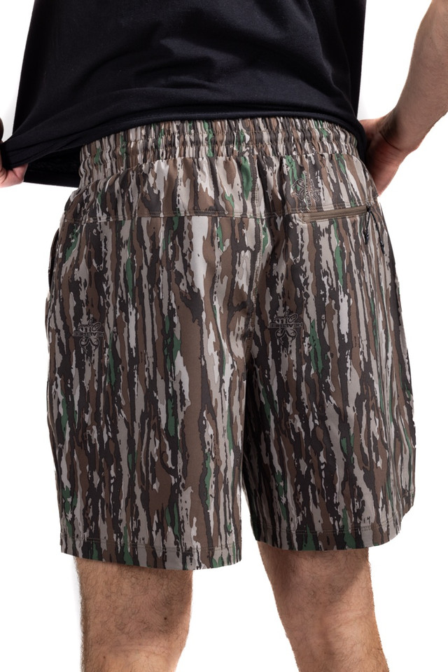 Shop Realtree Men's Lined Short | Original at Realtree.com