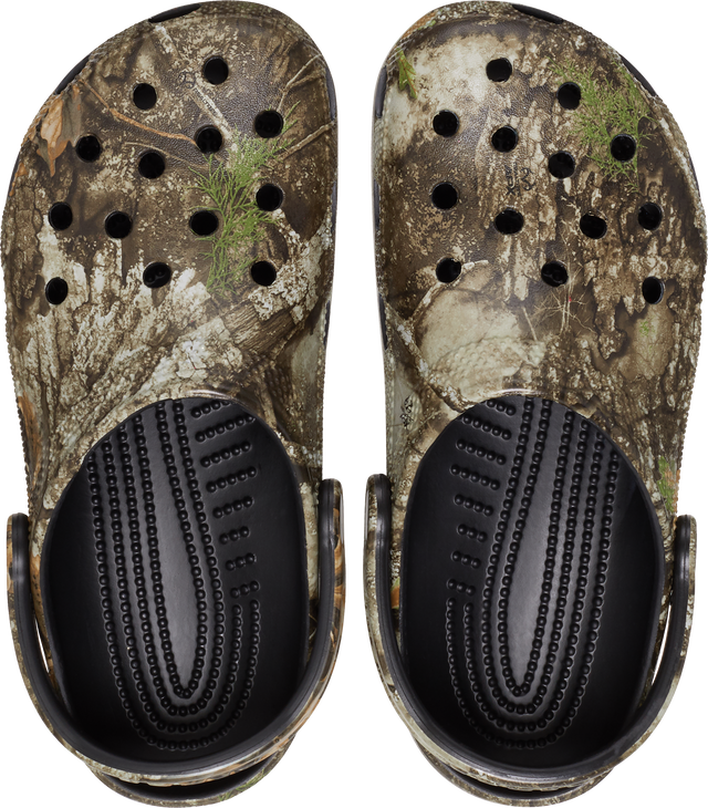 Shop Crocs Men's Realtree Classic Clog | APX at Realtree.com