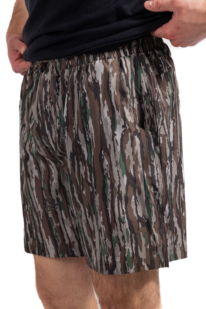 Shop Realtree Men's Lined Short | Original at Realtree.com