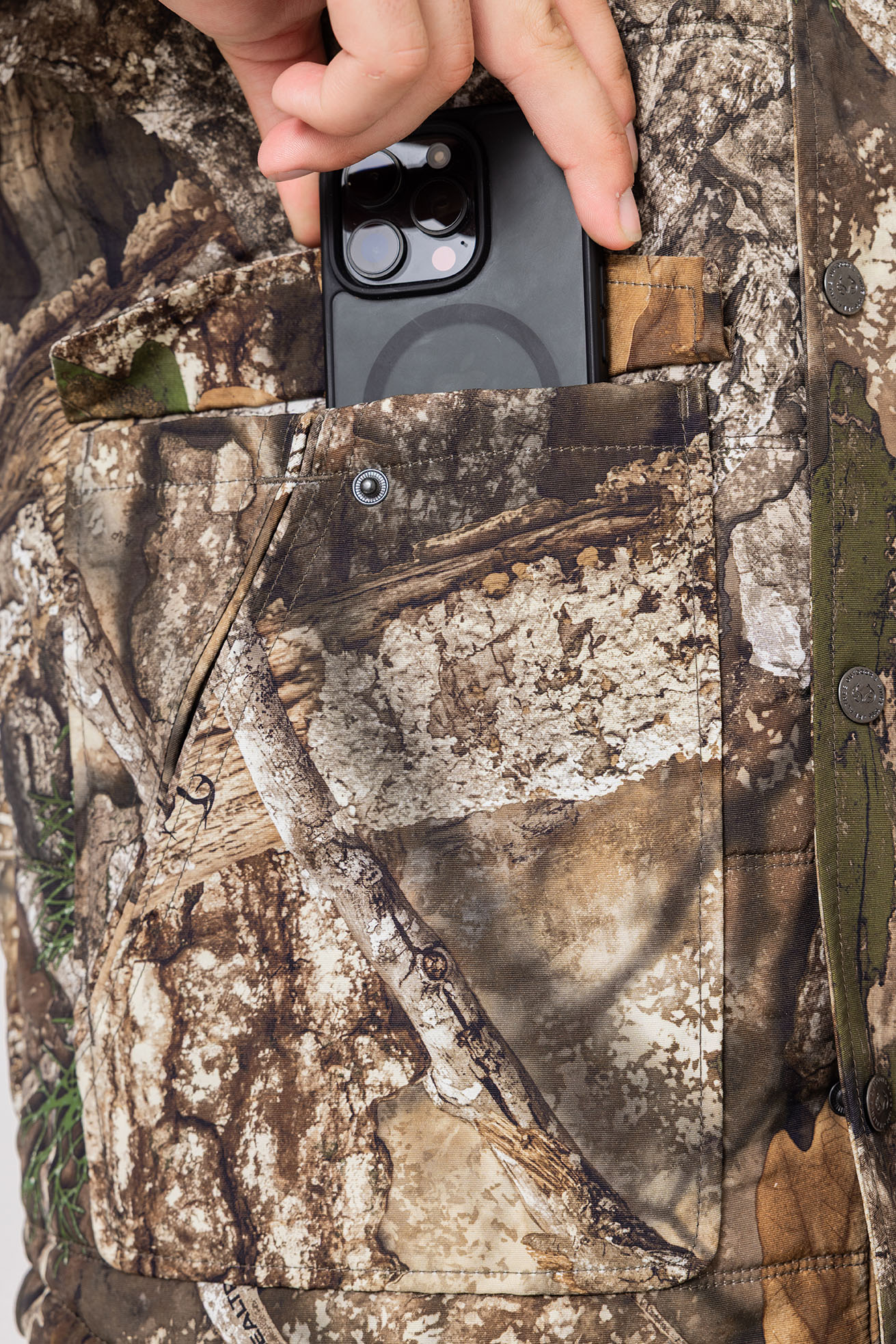 Shop Realtree Men's Puffer Vest | APX at Realtree.com