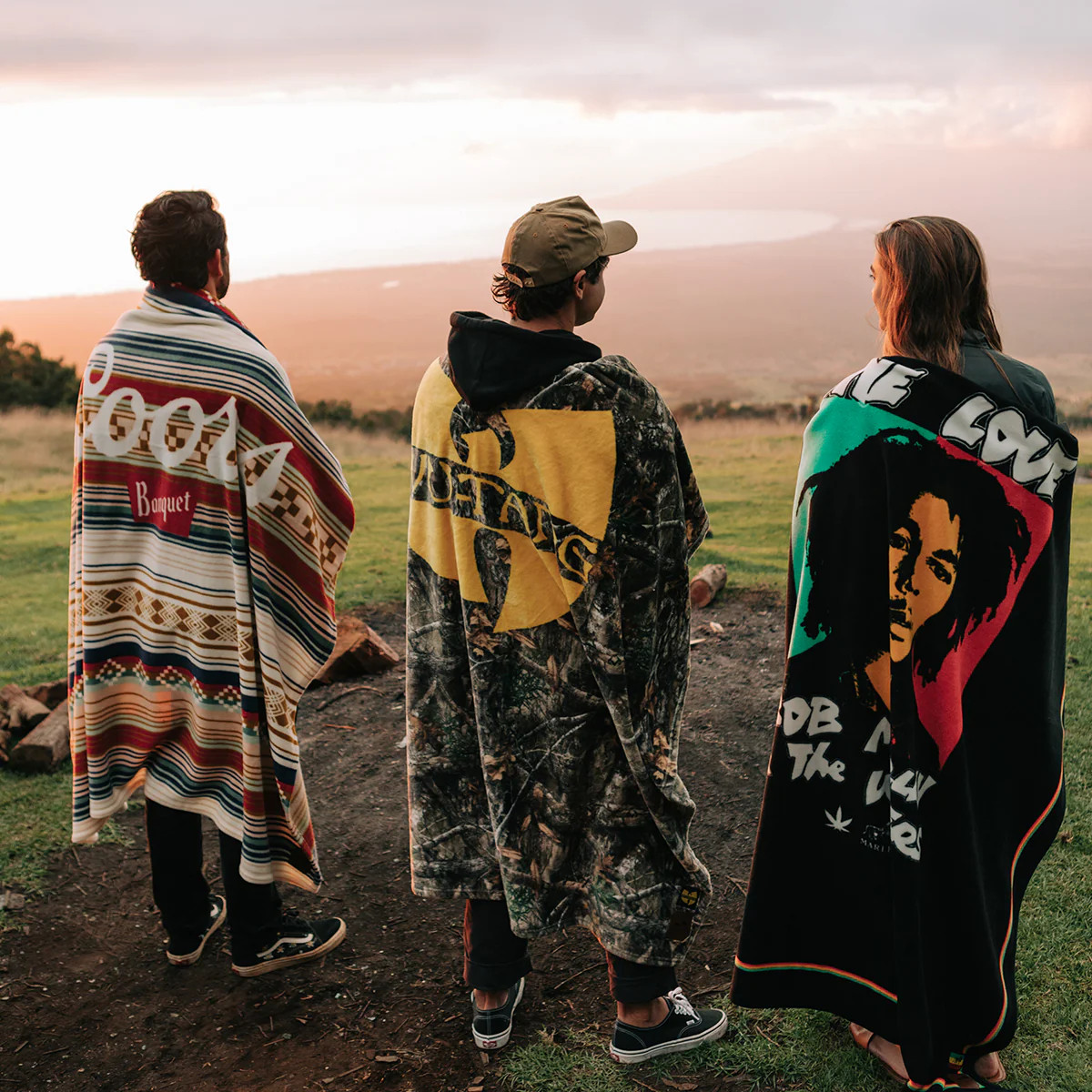 Slowtide x Wu-Tang Clan Plush Fleece Camo Throw Blanket | Realtree EDGE