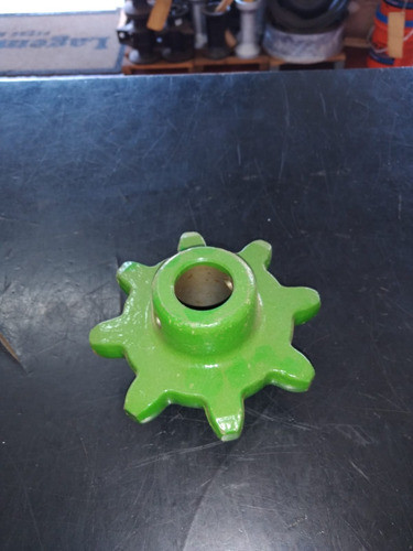 John Deere H164796 - Grain Elevator Gear - Superior