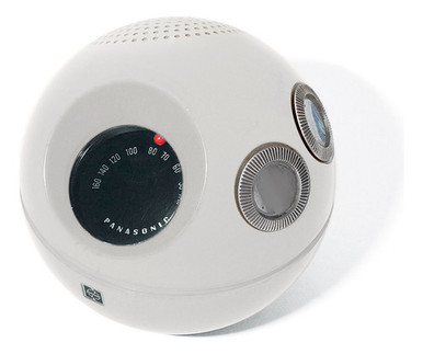 Panasonic Radio R-70 Panapet 70 - Japan 1970