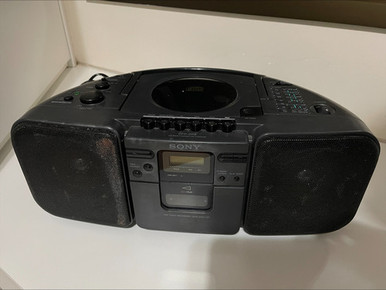 Sony CFD-20S CD Player Cassette Radio - Year 1992