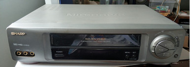 Sharp Video Cassette Recorder VC-1699B with 6 Heads