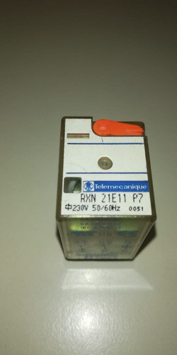 Telemecanique Relay 220 V, 2 Inverters - Used