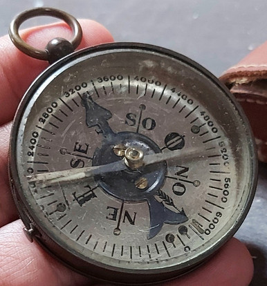 World War II Compass in Excellent Condition!