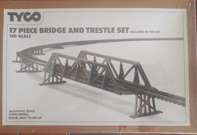 Tyco 17-Piece Bridge Model for HO Scale Train Sets
