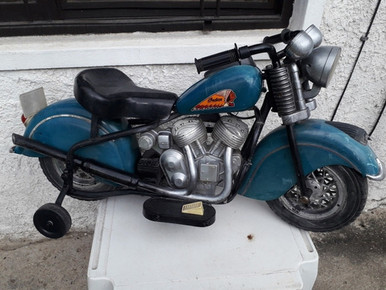 Indian Motorcycle Scale Model Battery Powered 95x50cm