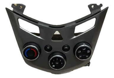 Chevrolet Sonic Heating Air Command