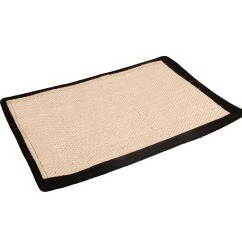 SCRATCH PROTECTOR MAT 30X44CM - Pet World