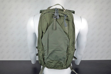 Vertx Long Walks 15L Backpack Canopy Green
