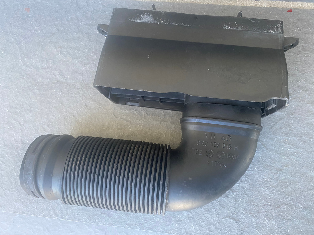 VW POLO 6R AUDI A1 USED AIR INTAKE DUCT 6R0 129 618 H 1T0 805 971 ...