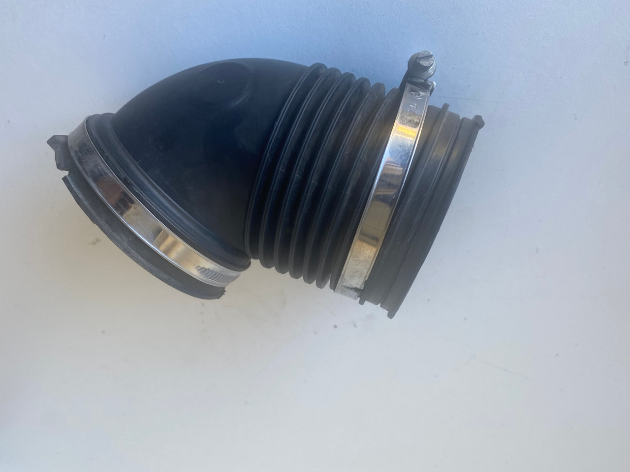 BMW E90 LATE 320I USED AIR INTAKE BELLOW 1371 753 255-05 - Parts 4 ...