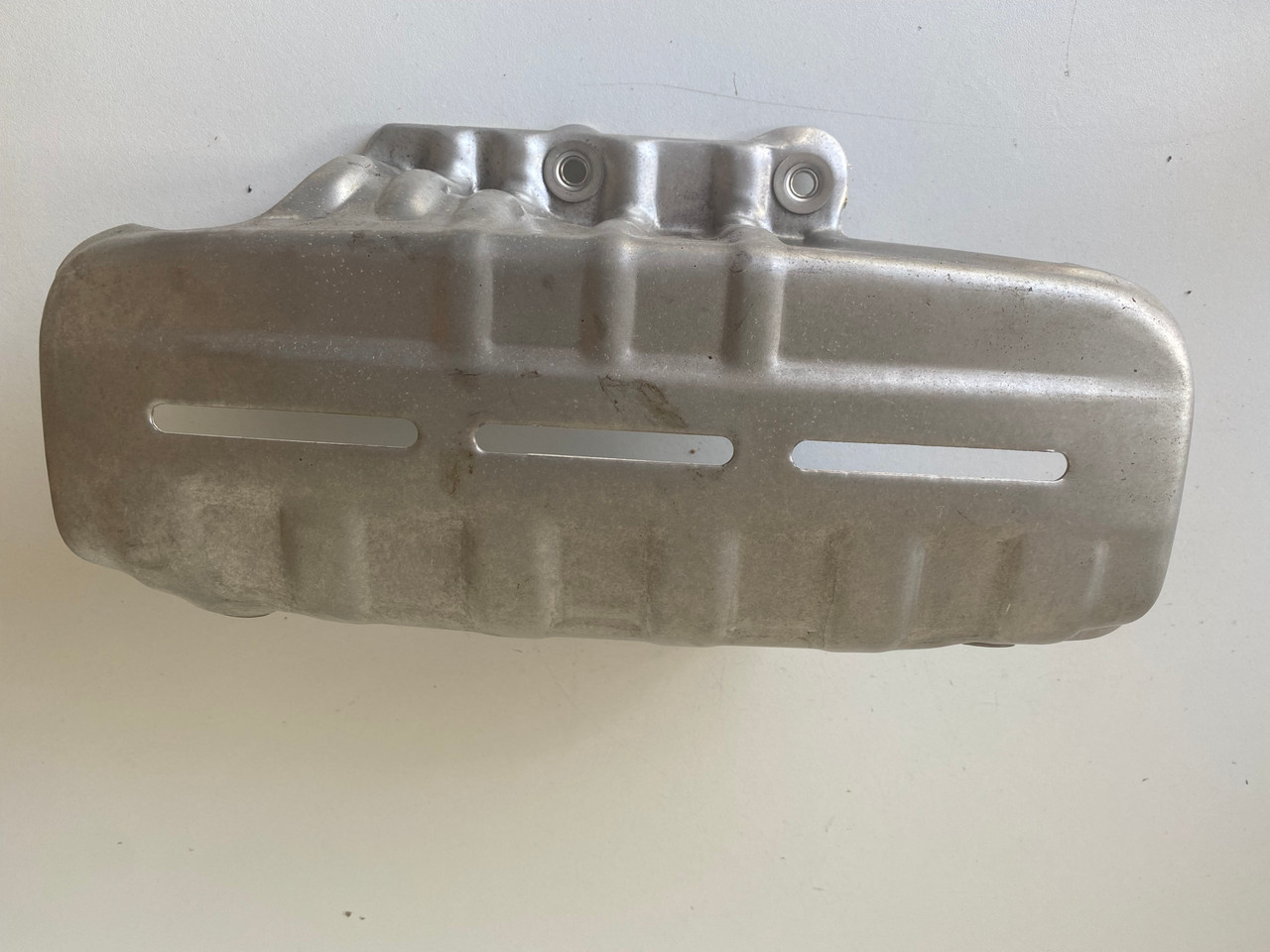 VW BEETLE 2012-2016 USED TOP ENGINE HEAT SHIELD 03C 253 041 AM - Parts ...