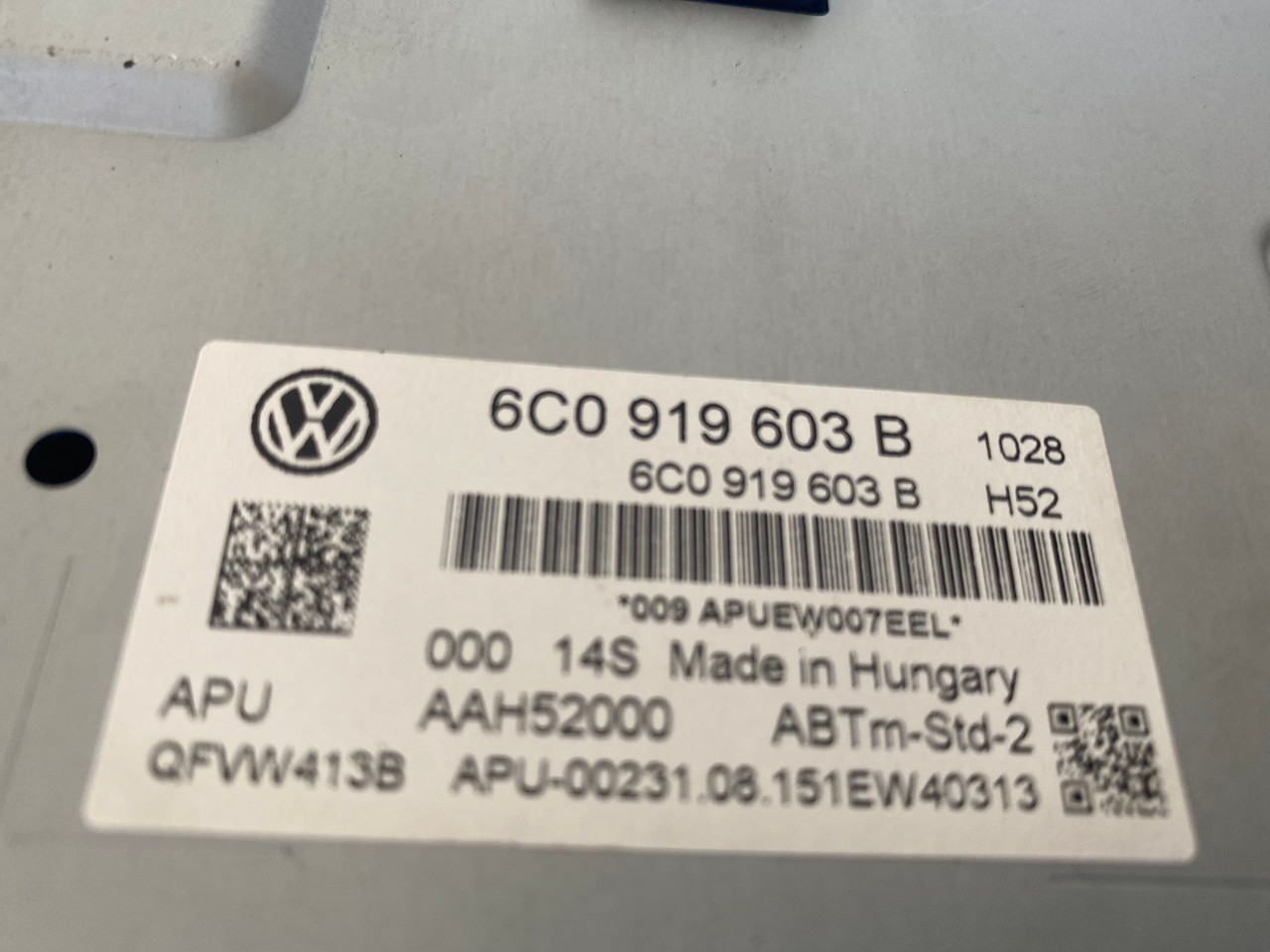 VW POLO 6R SERIES 2 USED DISPLAY SCREEN 6C0 919 603 B - Parts 4 ...