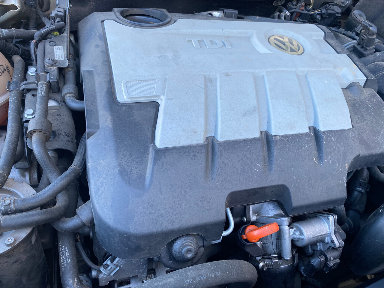VW PASSAT GOLF 2L TDI CBBB ENGINE USED TOP ENGINE COVER 03L 103 925 AM ...