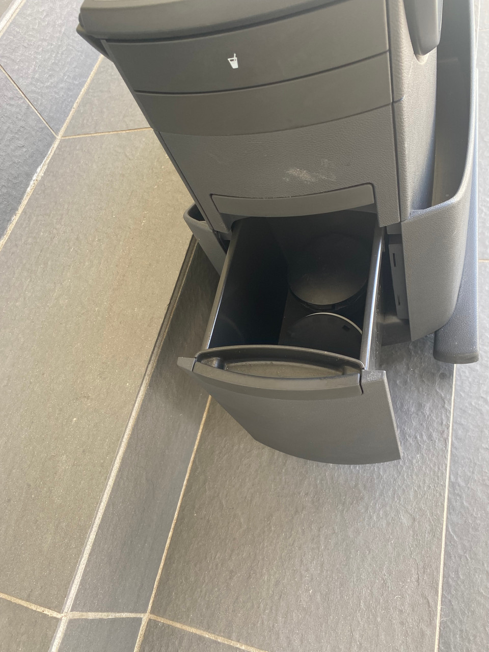 VW MULTIVAN T5 USED FOLDING TABLE FOR PASSENEGER COMPARTMENT 7E5 861 ...