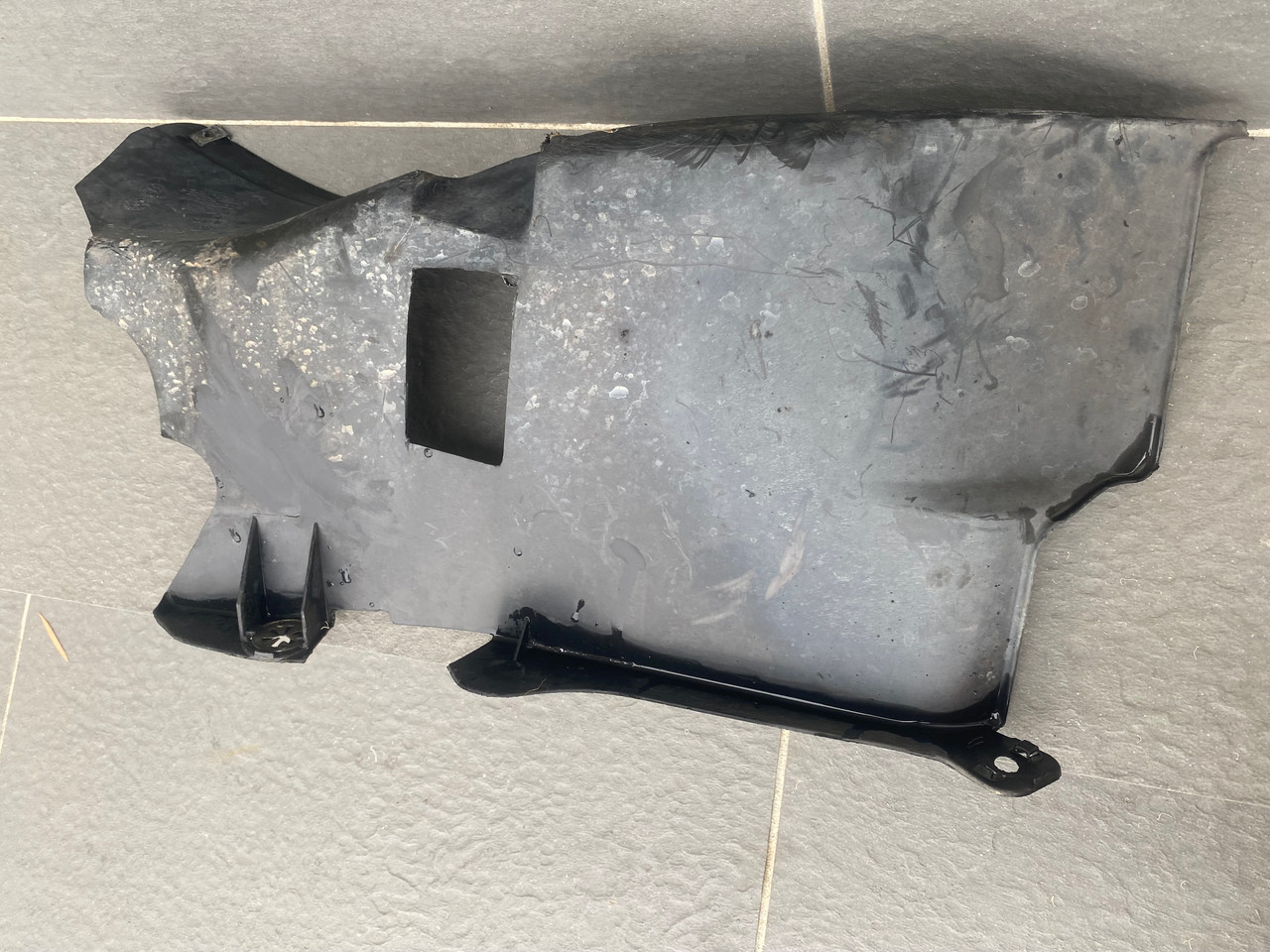 VW BEETLE USED RH LOWER ENGINE SHIELD 1J0 825 250 AC - Parts 4 European ...