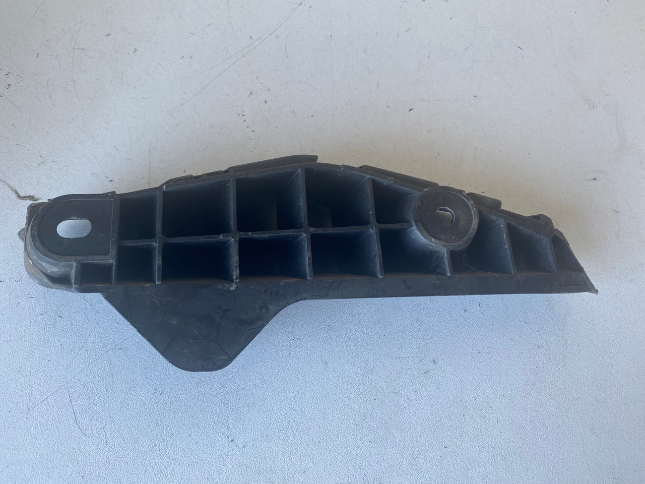 VW AMAROK EASLY 2011-2016 USED LHF BAR SLIDE BRACKET 2H0 807 183 ...