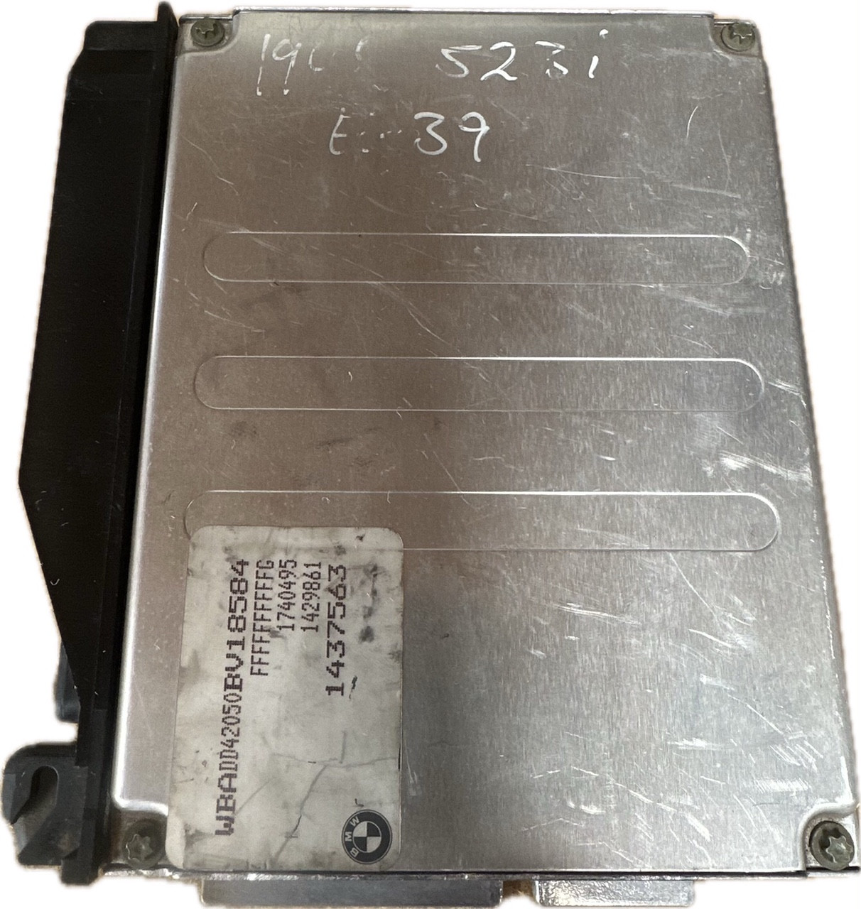 BMW E39 523 USED ENGINE ECU 1437563