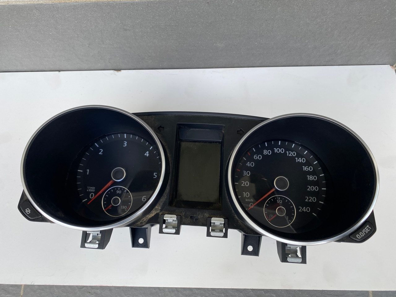 VW GOLF MK6 2L TDI USED INSTRUMENT CLUSTER 5K0 920 870 E WITH KEY PIN CODE
