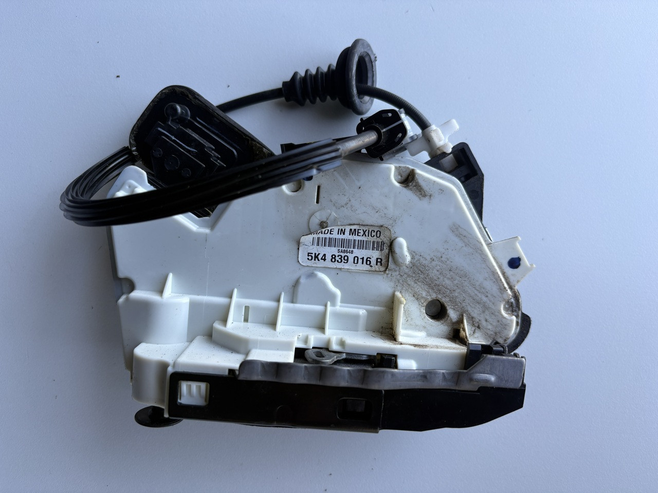 VW JETTA 2012 0N USED RHR DOOR LOCK ACTUATOR 5K4 839 016 R