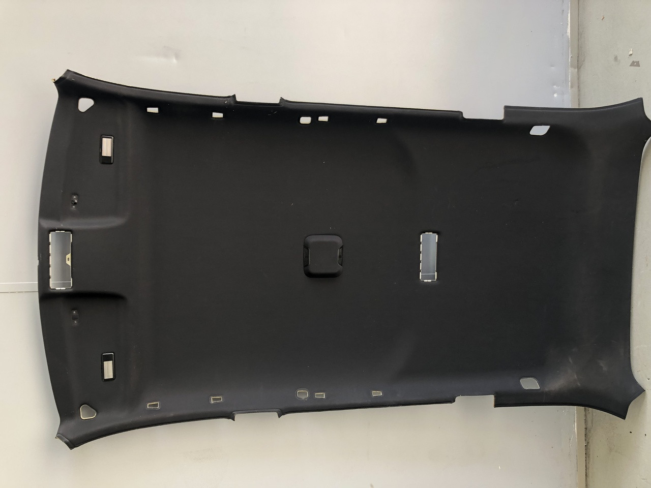 BMW E46 WAGON USED ROOF LINING IN BLACK - Parts 4 European Cars