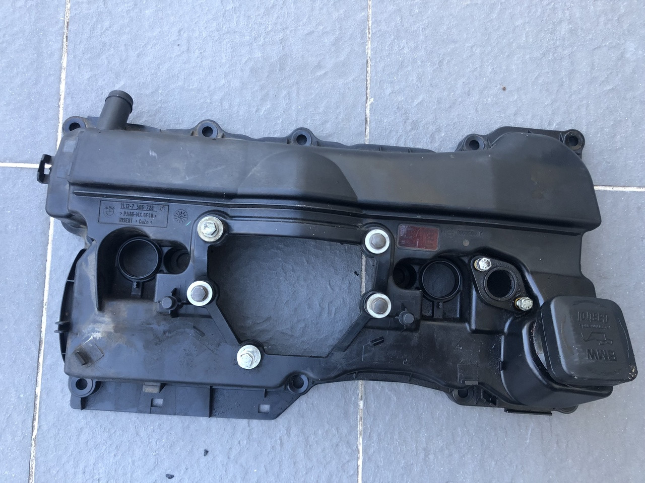 BMW E46 E90 N42 N46 USED ENGINE ROCKER COVER 11.12-7 506 728 - Parts 4 ...