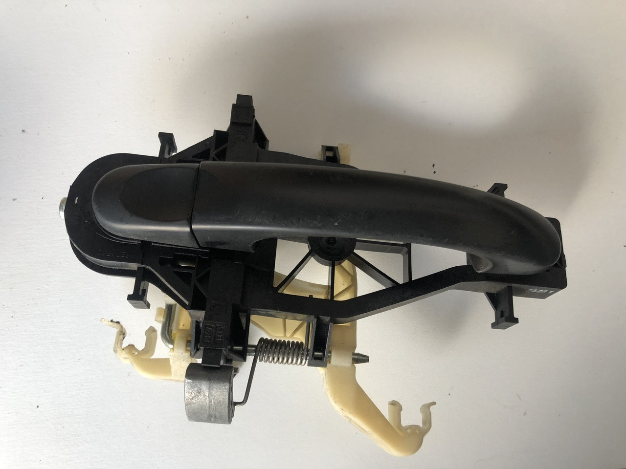 VW CADDY LH SLIDING DOOR OUTER HANDLE USED 2K0 843 351 - Parts 4 ...