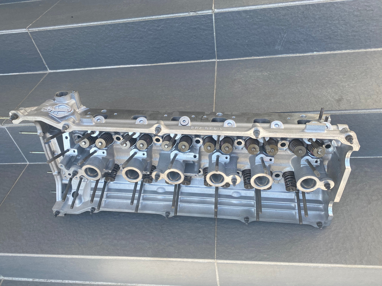 BMW E46 E39 x3 x5 M54 USED CYLINDER HEAD WITH CAMS CASTING NUMBER ...