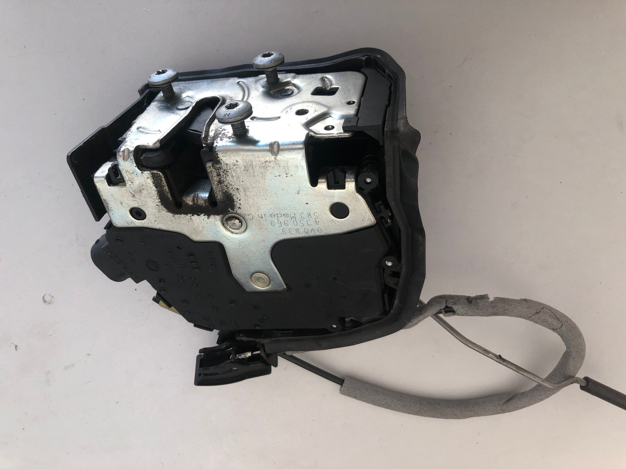 BMW E53 X5 2000-2005 USED LHF DOOR LOCK MECHANISM - Parts 4 European Cars