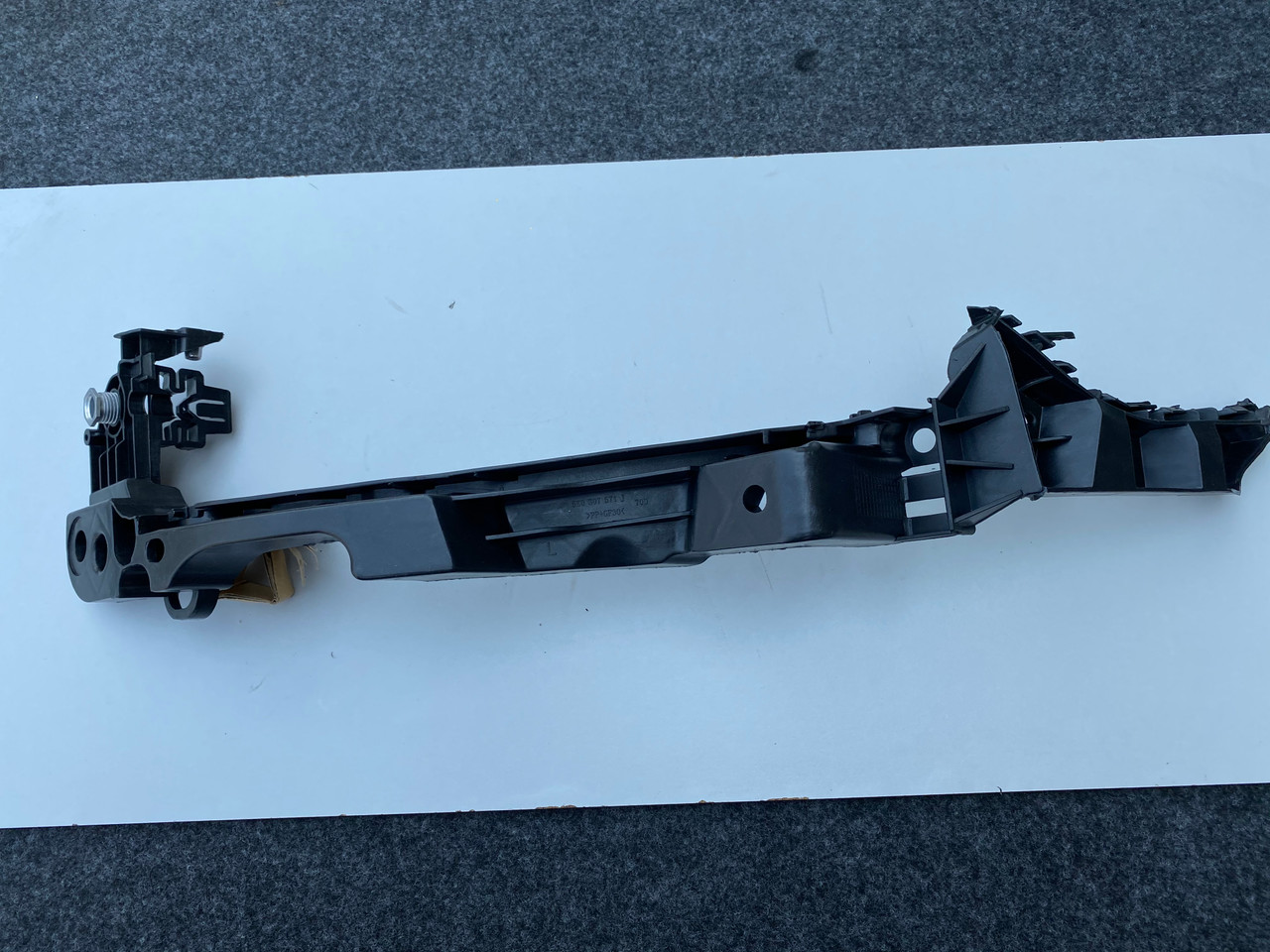 VW GOLF MK6 NEW NON GENUINE LH LOWER HEADLIGHT BRACKET 5K0 807 571 J ...