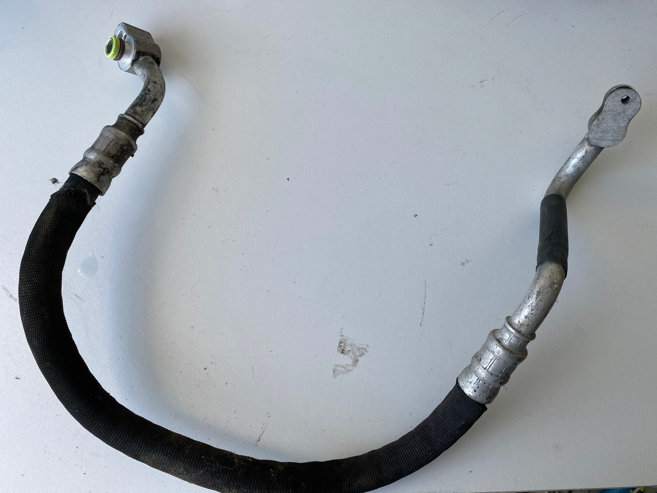 AUDI A4 B8 USED AC HOSE 8K0 260 701 D - Parts 4 European Cars