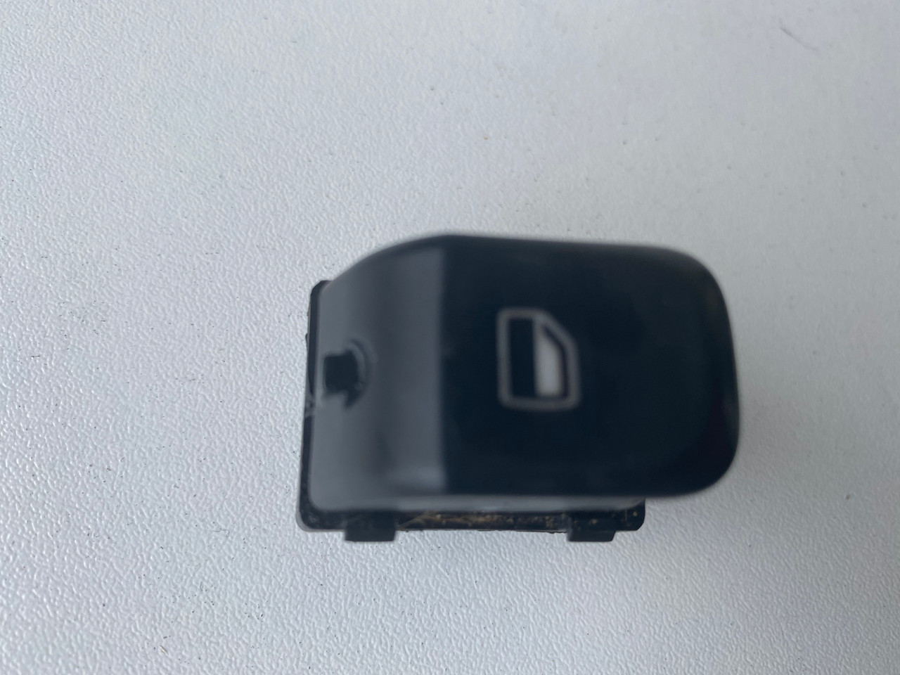 AUDI A4 B8 USED SINGLE WINDOW SWITCH 8K0 959 855 A - Parts 4 European Cars