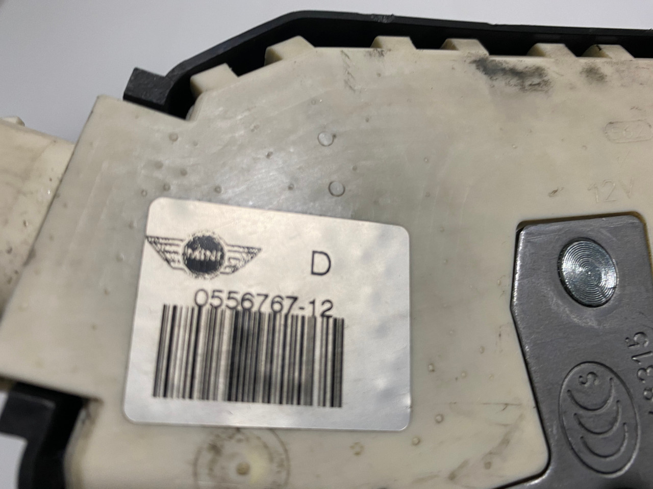 MINI R56 USED RHF DOOR LOCK MECHANISM 05567-12 - Parts 4 European Cars