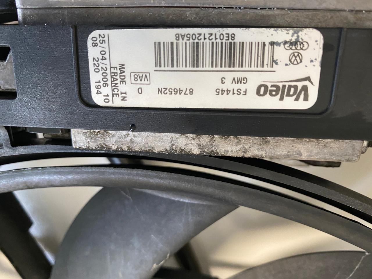 AUDI A4 B7 2L TDI USED ENGINE AND AC FANS WITH MODULE 8E0 121 205 AB ...