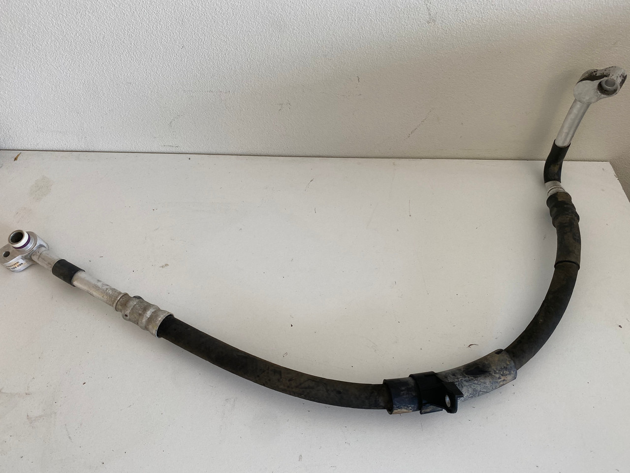 AUDI A4 B7 2L TDI USED AC HOSE 8E0 260 701 BS - Parts 4 European Cars