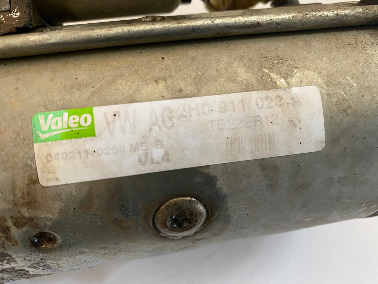VW AMAROK CDC ENGINE USED STARTER MOTOR 2H0 911 023 A - Parts 4 ...
