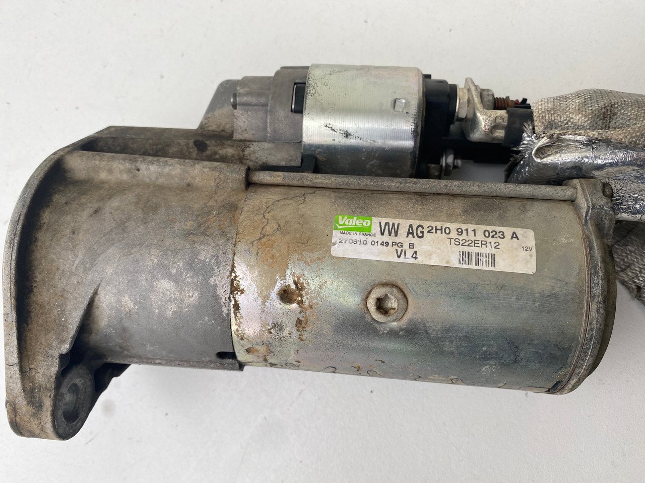 VW AMAROK CDC ENGINE USED STARTER MOTOR 2H0 911 023 A - Parts 4 ...