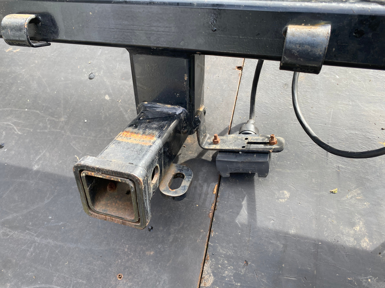 VW CADDY VAN 2K USED TOW BAR HAYMAN REECE - Parts 4 European Cars