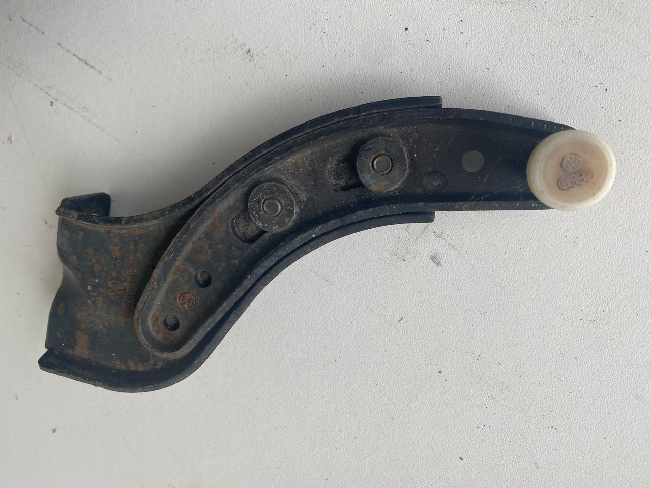 VW CADDY MAXI USED LH LOWER DOOR LOWER RUNNER 2K0 843 435 A - Parts 4 ...