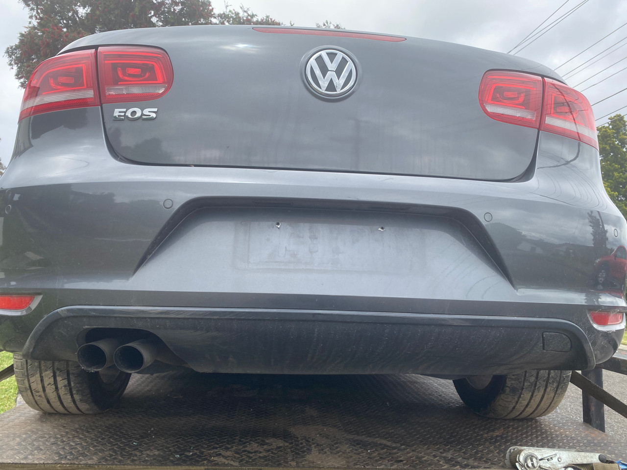 VW EOS FACE LIFT 2011-2013 USED REAR BUMPER COVER IN GREY R7H PAINT ...