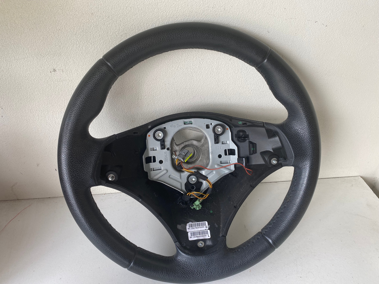 BMW E90 LATE USED STEERING WHEEL - Parts 4 European Cars