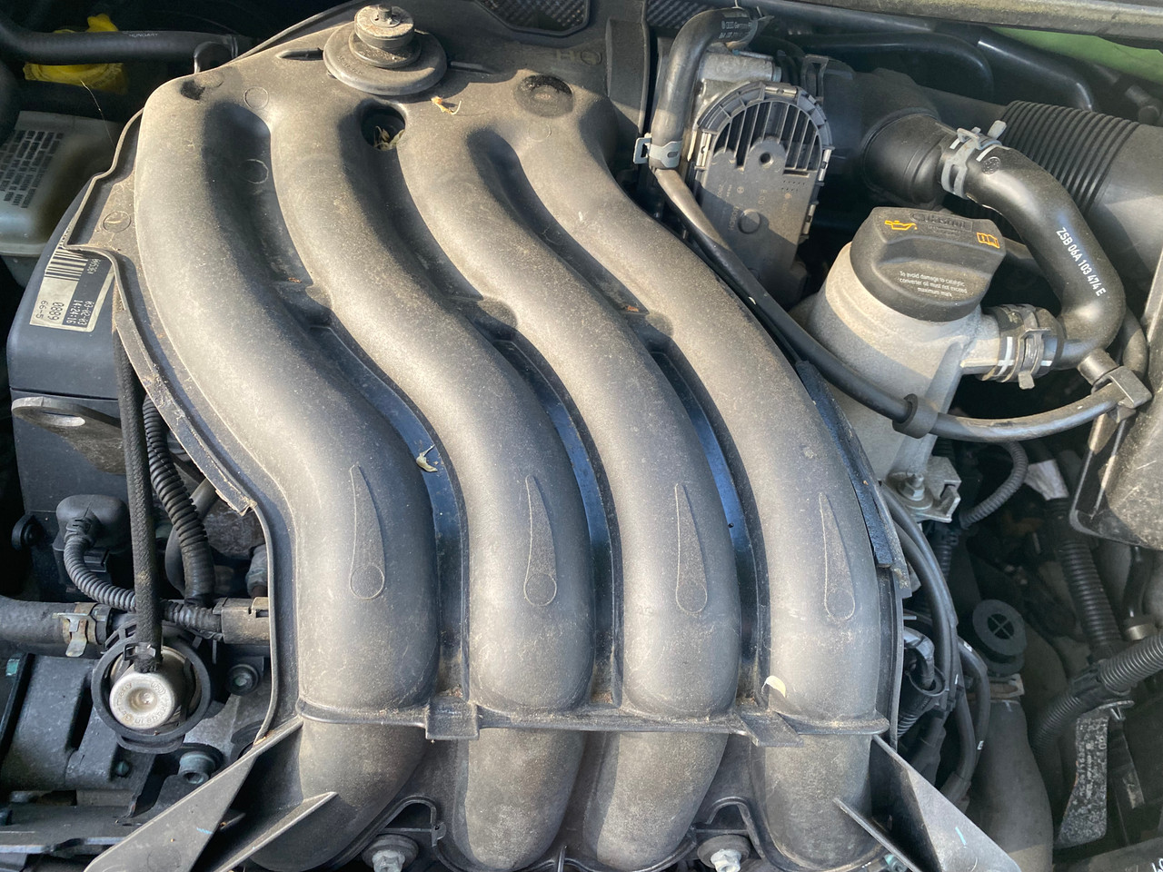 VW BEETLE USED 2L PETROL ENGINE TRAVELLED 78500 KM BER CODE - Parts 4 ...