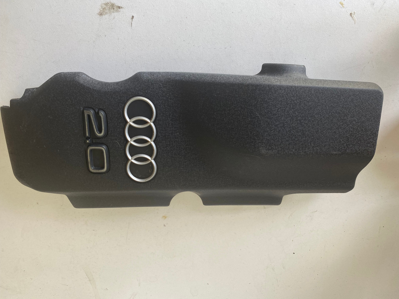 AUDI A4 B6 2L ALT USED TOP ENGINE COVER 06B 103 925 C - Parts 4 ...