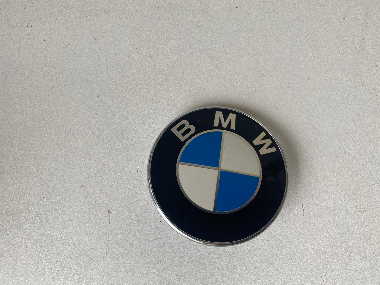 BMW E46 COMPACT USED TAIL GATE BADGE 51.14 - 8 203 864 - Parts 4 ...