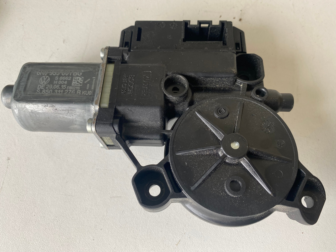 VW BEETLE A5 2012 - 2018 USED LH WINDOW MOTOR 6R0 959 801 BG - Parts 4 ...